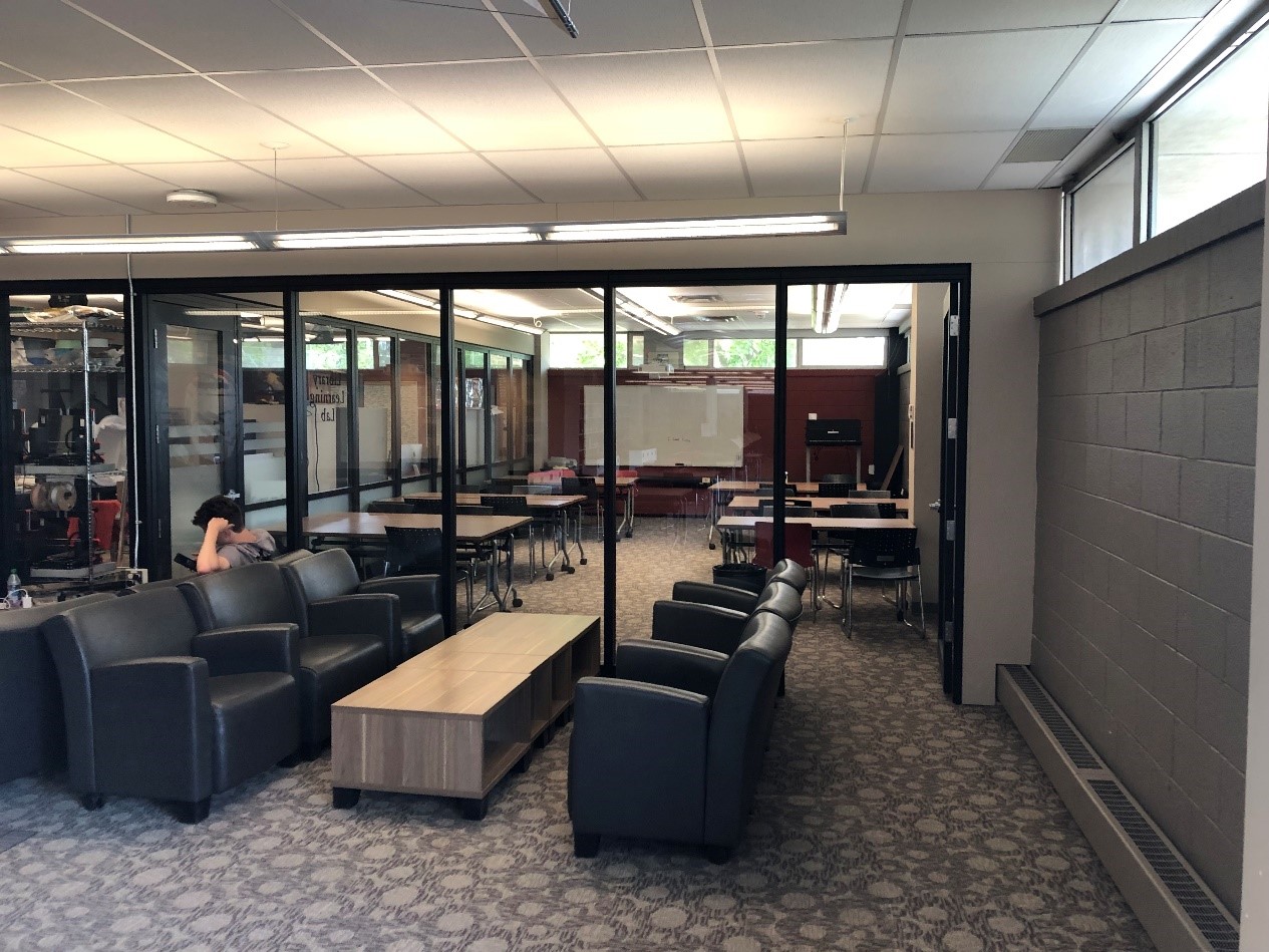 Description of 2rd Floor (entrance level), Waterloo Campus Library | Laurier Library